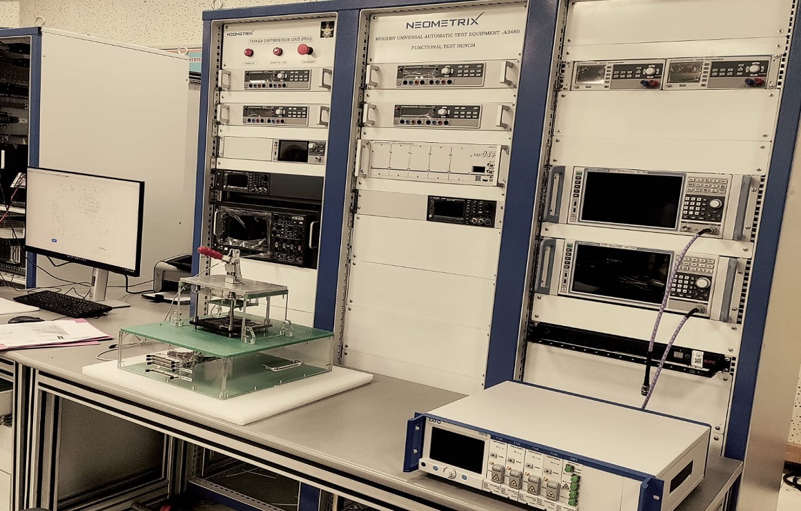 Printed circuit board (PCB) PCB Functional Test Bench